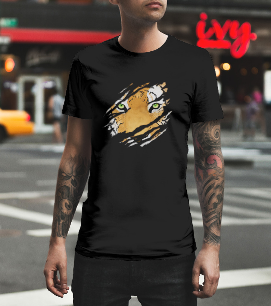 Tiger In Me Green-Eyed Wildlife Face Claw Marks T-Shirt