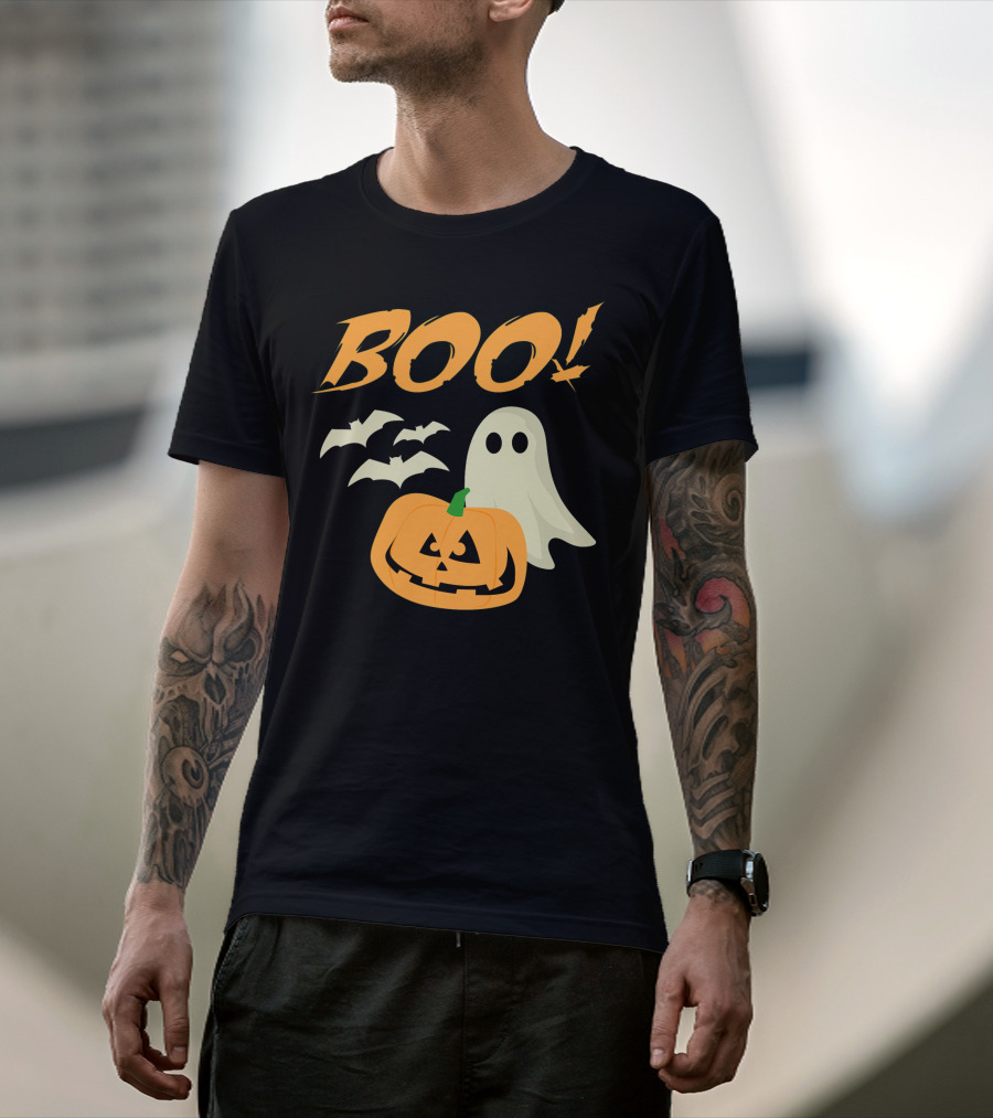 Boo Halloween Ghost Bats Jack O Lantern Spooky Scene T-Shirt