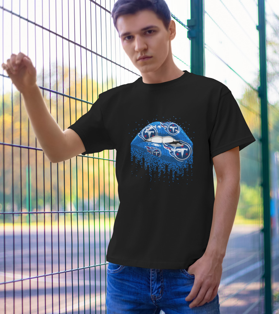 Tennessee Titans Glitter Lips T-Shirt