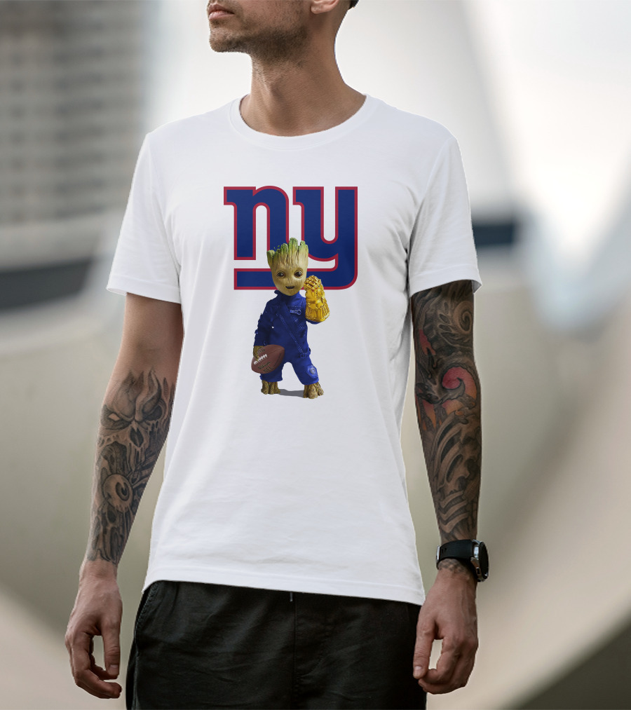 NY Giants Groot Football Infinity Gauntlet T-Shirt