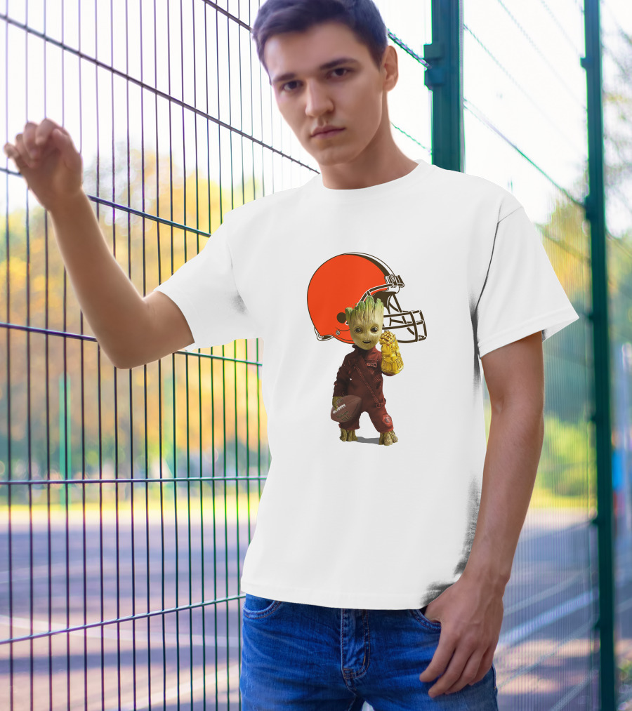 Cleveland Browns Football Groot And Infinity Gauntlet T-Shirt
