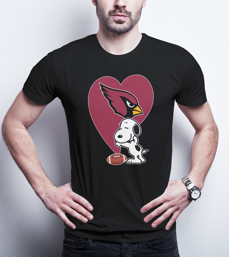 Arizona Cardinals Snoopy Hug Football Heart T-Shirt