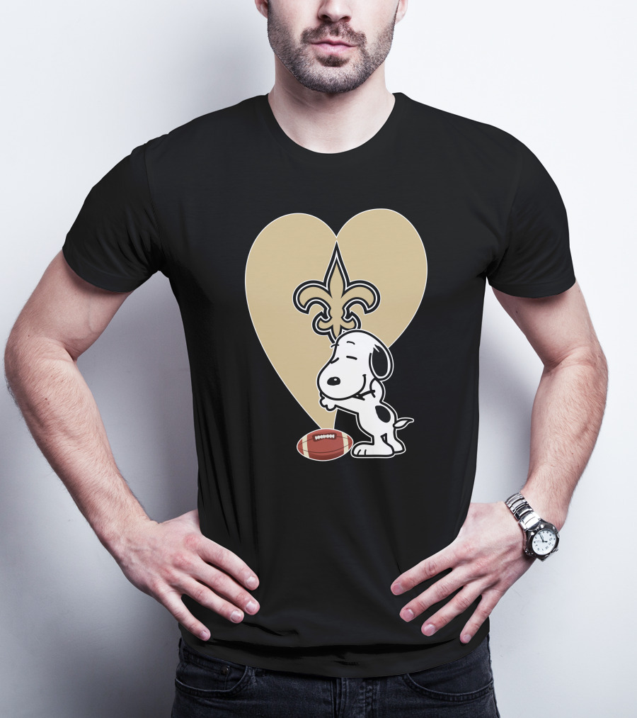 New Orleans Saints Snoopy Hug Heart Fleur-de-Lis Football T-Shirt