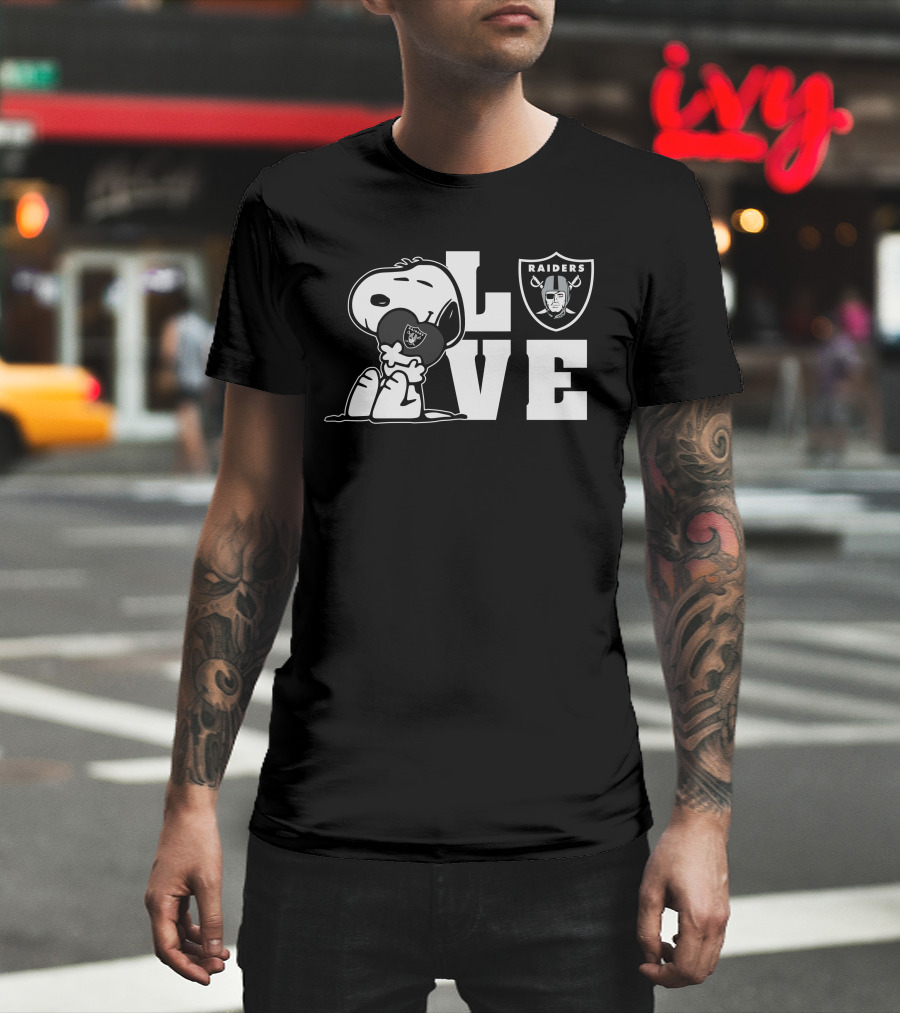 Snoopy Love Las Vegas Raiders Raiders Logo Football T-Shirt