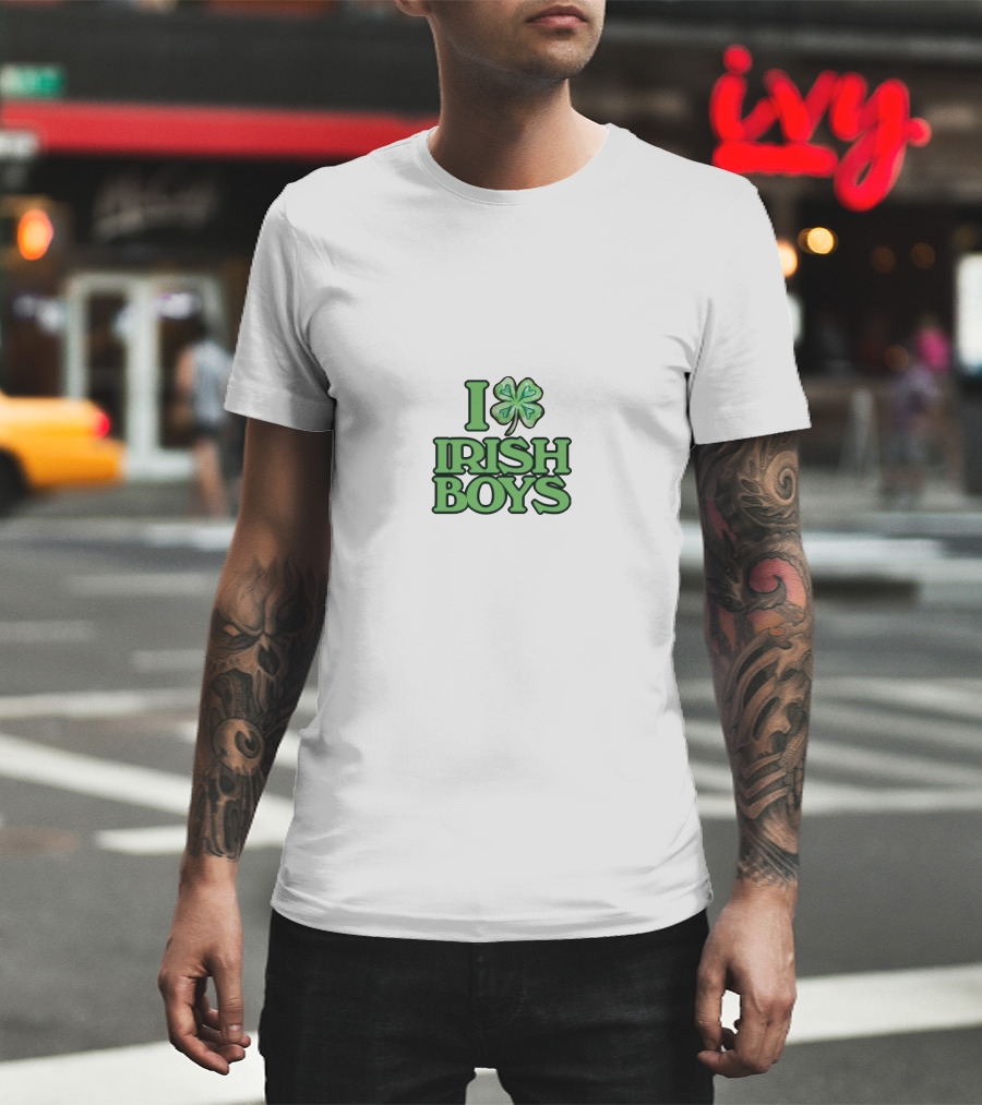 I Love Irish Boys Shamrock Charm T-Shirt