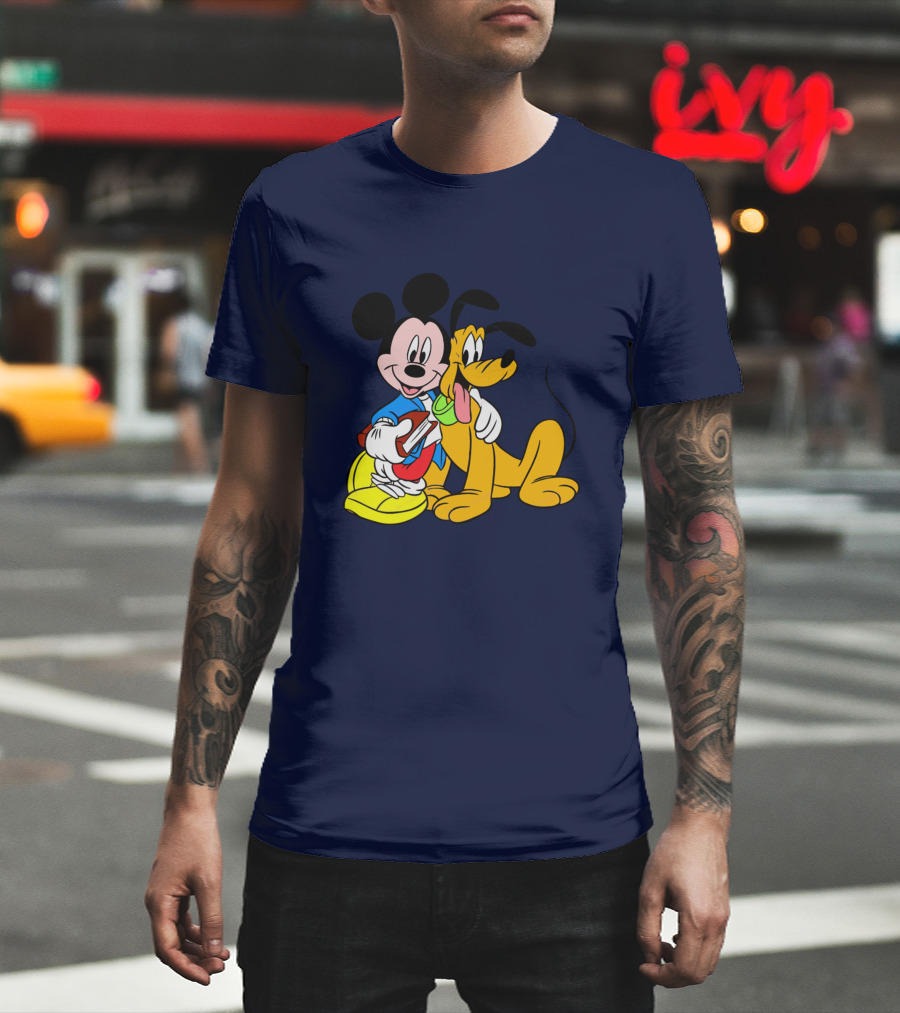 Mickey And Friends Mickey And Pluto Hugging Classic Cartoon T-Shirt