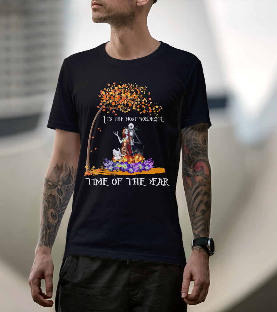 It's The Most Wonderful Time Of The Year Halloween Tree Pumpkins и Flowers T-Shirt