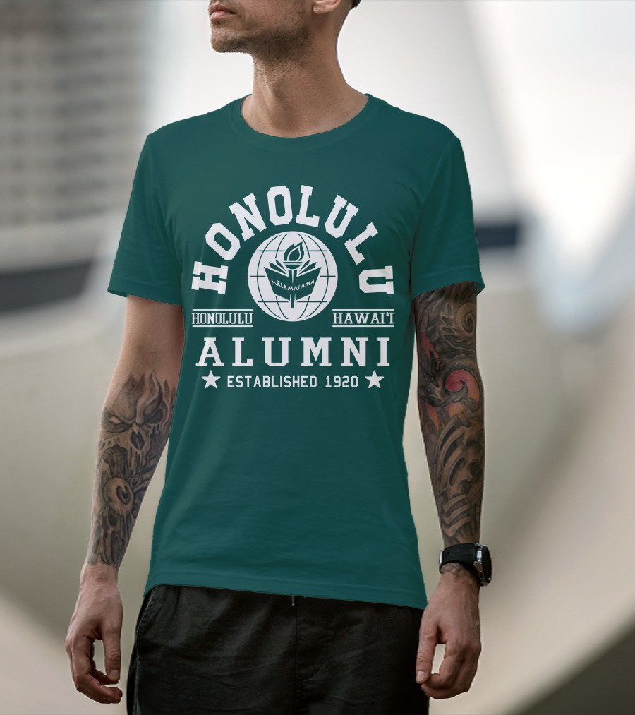 Honolulu Hawai'i Alumni Mālamalama Established 1920 T-Shirt
