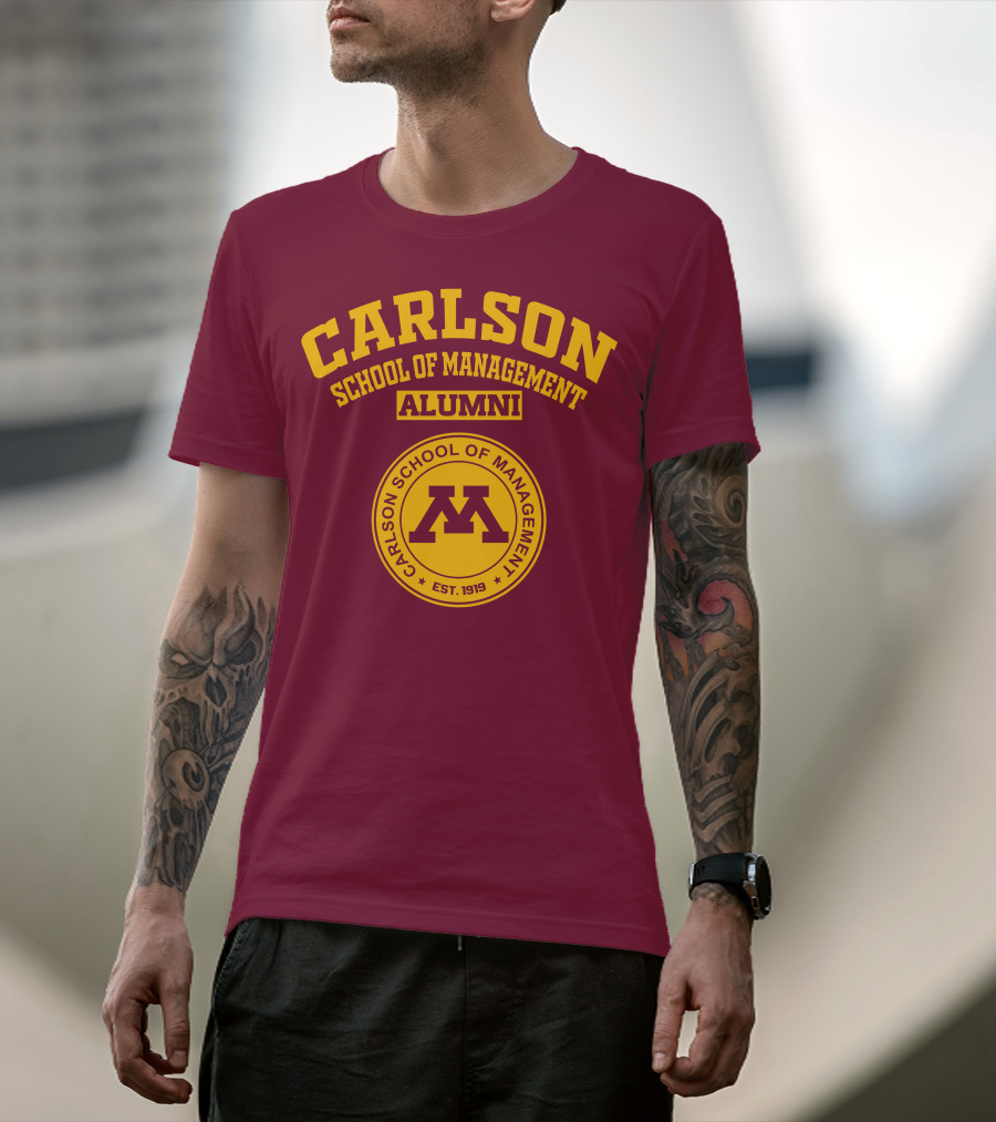 CARLSON SCHOOL OF MANAGEMENT ALUMNI EST. 1919 T-Shirt