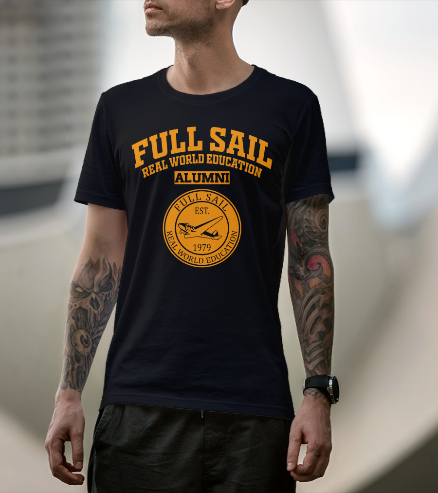 Full Sail Real World Education Alumni Est. 1979 T-Shirt