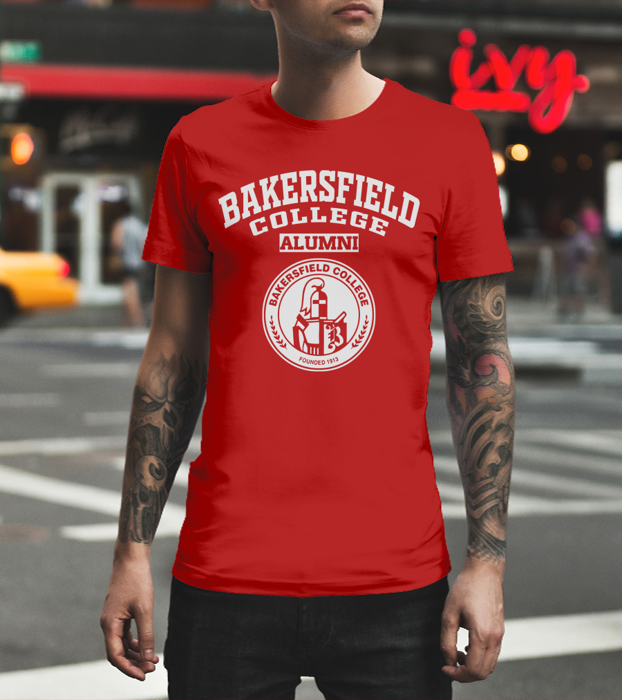Bakersfield College Alumni Founded 1913 Logo Badge T-Shirt