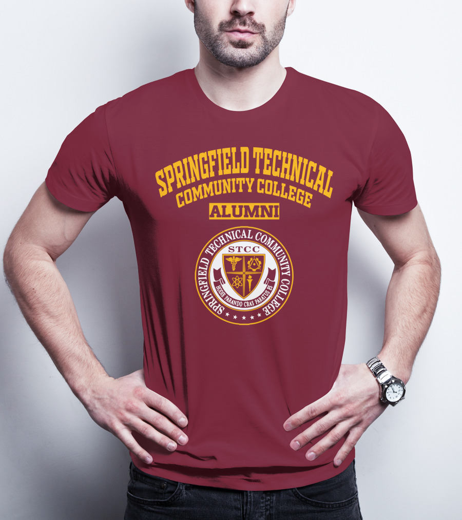 Springfield Technical Community College Alumni STCC Honor Mandao Cras Parturus T-Shirt
