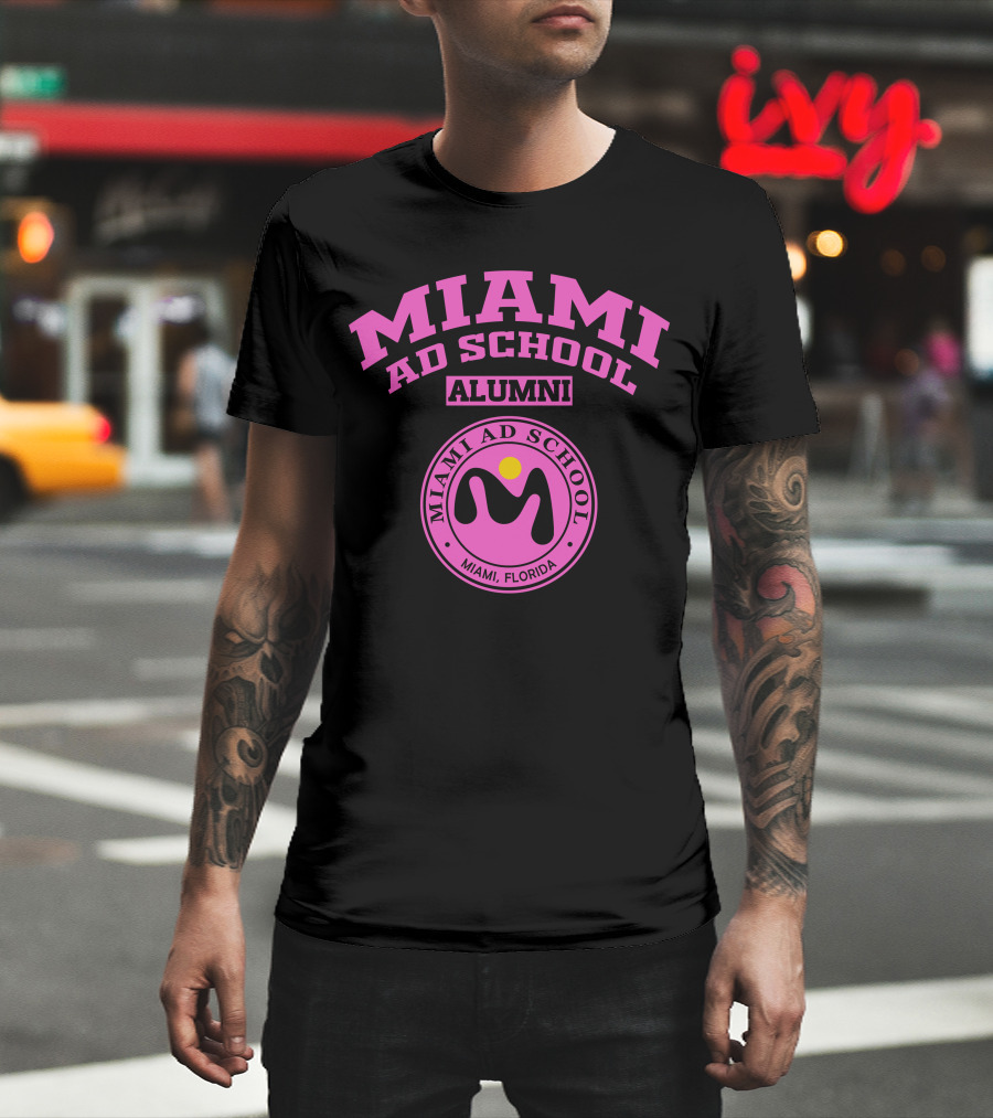 MIAMI AD SCHOOL ALUMNI MIAMI FLORIDA T-Shirt