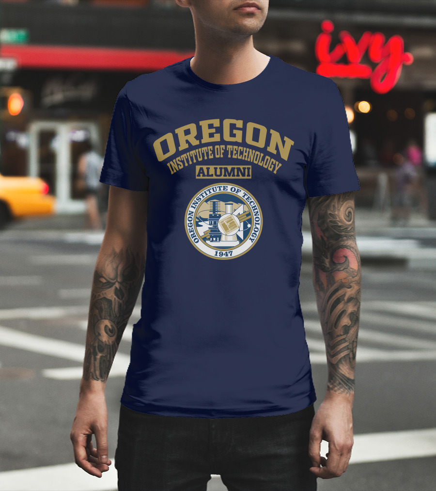 Oregon Institute Of Technology Alumni 1947 Crest T-Shirt