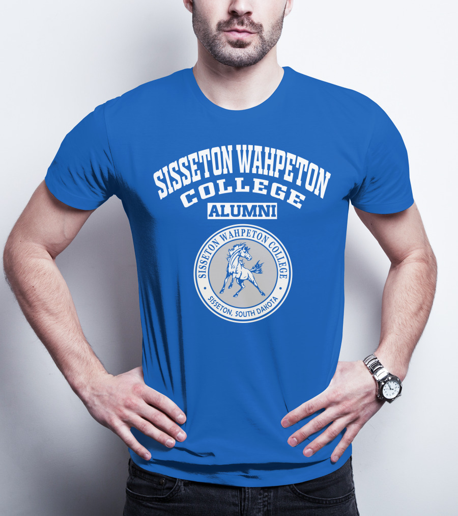 Sisseton Wahpeton College Alumni Sisseton South Dakota Horse Emblem T-Shirt