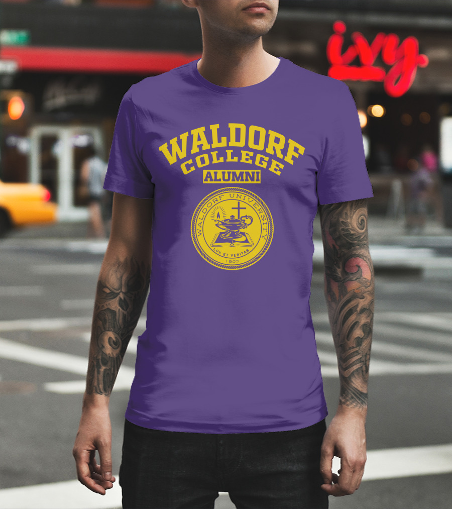 Waldorf College Alumni Waldorf University Lux Et Veritas 1903 T-Shirt