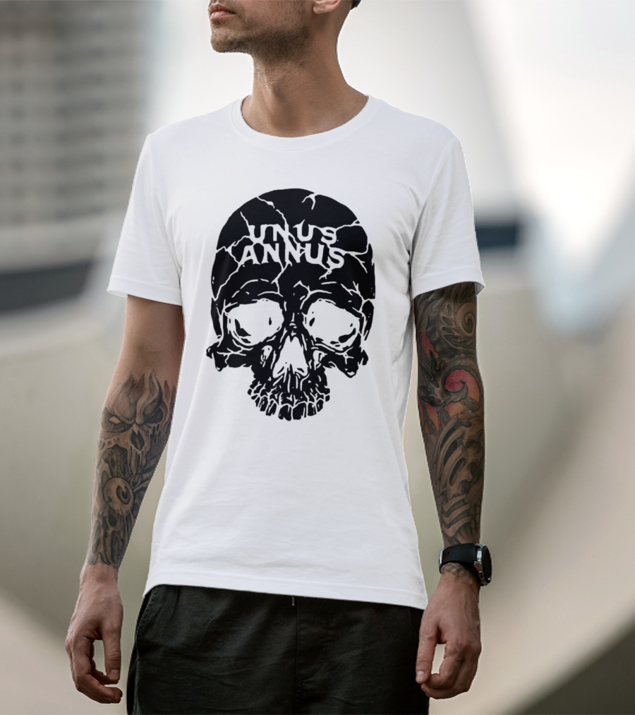 Unus Annus Skull Black Crack T-Shirt