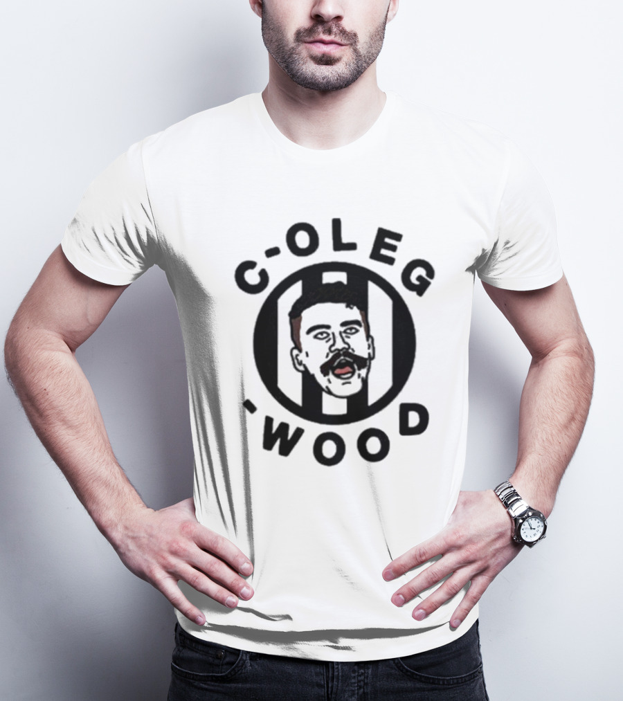 C-Oleg-Wood Cartoon Face Circle Football T-Shirt