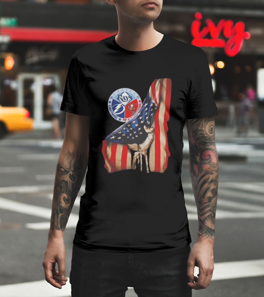 Tampa Bay Rays Lightning Buccaneers American Flag Fist T-Shirt