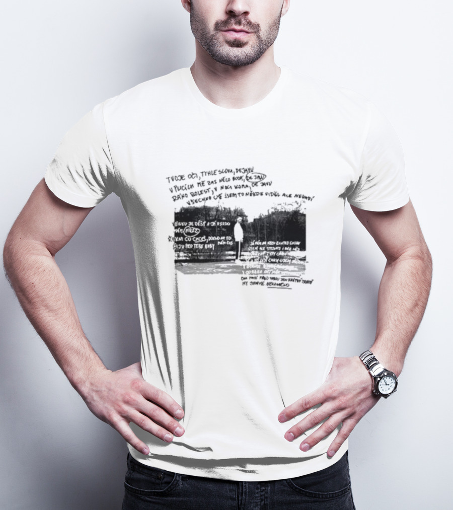 Viktor Sheen Černobílej Svět Text Illustration With Trees And Figure T-Shirt