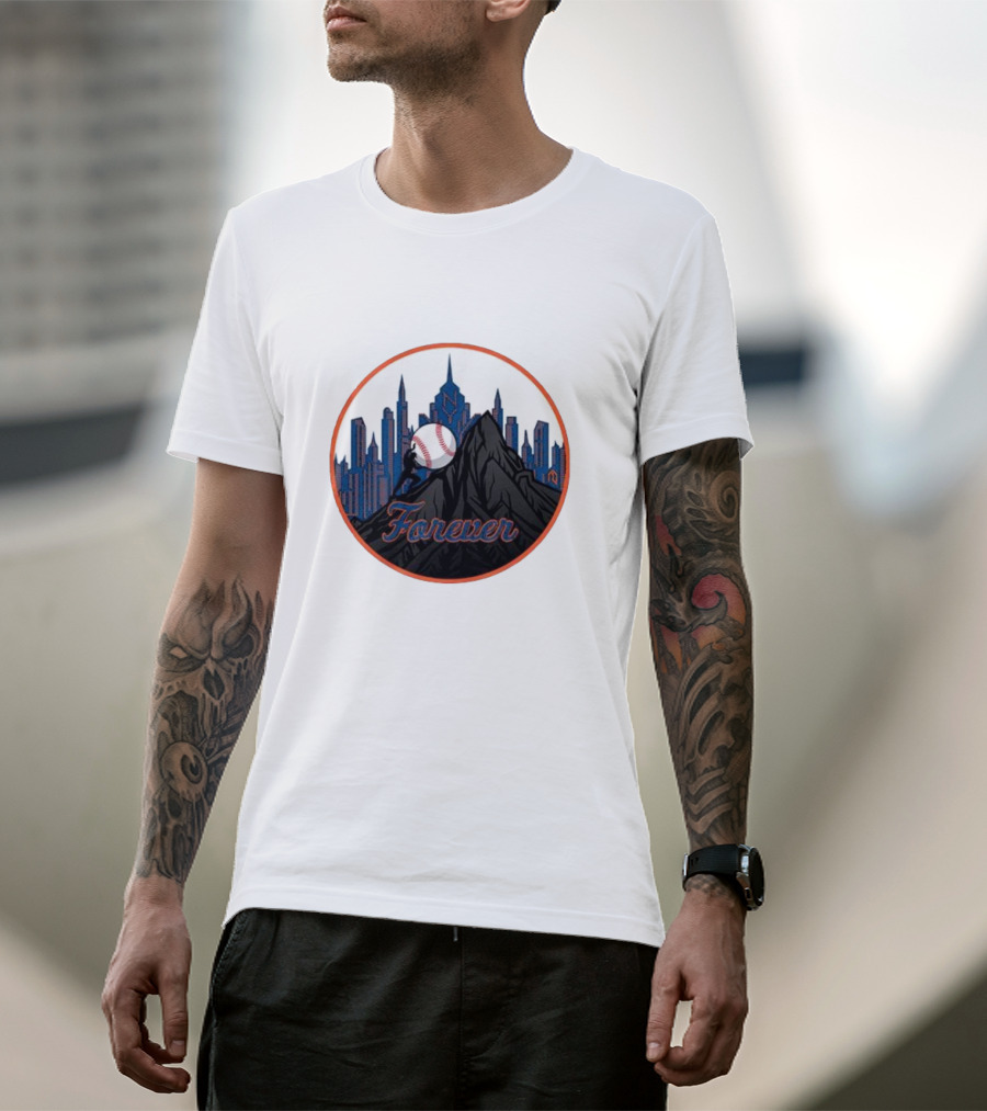New York Met Fan Forever Skyline Baseball Statue T-Shirt