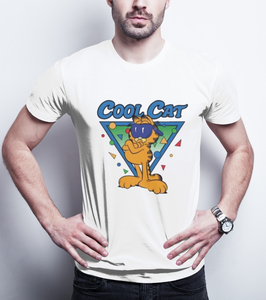 Quinton Reviews Wearing Garfield Cool Cat Retro T-Shirt