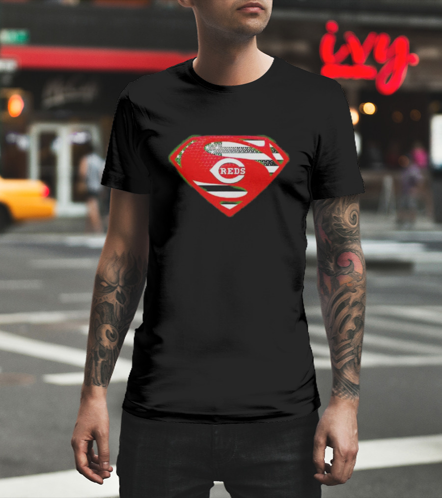 Cincinnati Reds Superman Shield USA Flag T-Shirt