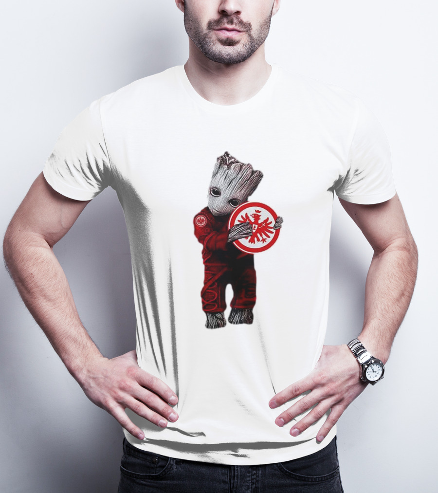 Baby Groot Hugging Eintracht Frankfurt Emblem T-Shirt