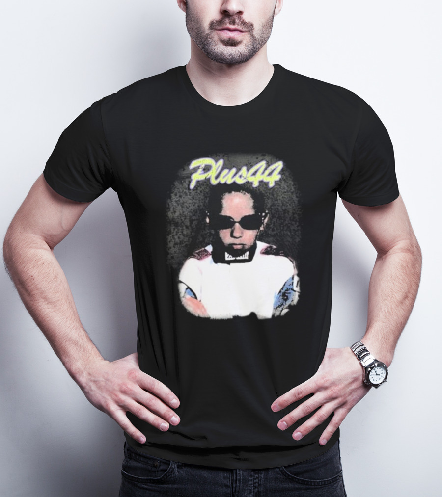 Lewis Hamilton Plus 44 Vintage Style Portrait T-Shirt
