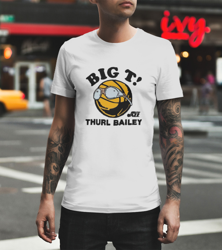 Big T Thurl Bailey Basketball Caricature With Glasses Utah Jazz T-Shirt