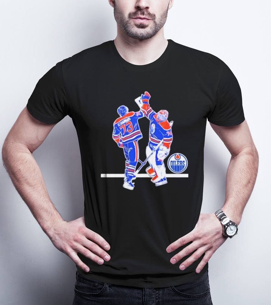 Edmonton Oilers Vinny Skinny Winny High-Five T-Shirt