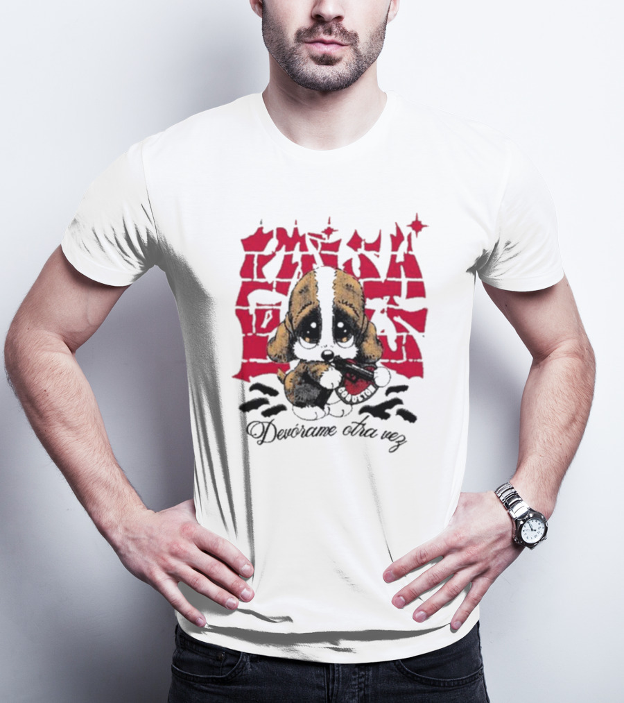 Coqueton Graffiti Style Devorame Otra Vez Puppy Holding Heart T-Shirt