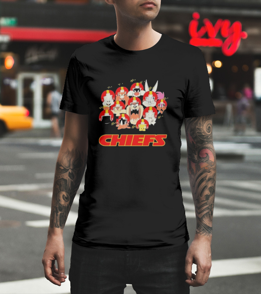 Looney Tunes Characters Chiefs Helmets Kansas City Chiefs T-Shirt