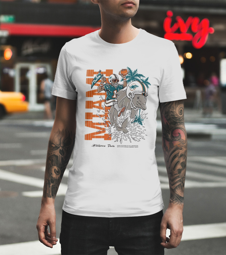 Duvin X Miami Dolphins Miami Flippin' Time With Dolphins Football And Palm Trees T-Shirt