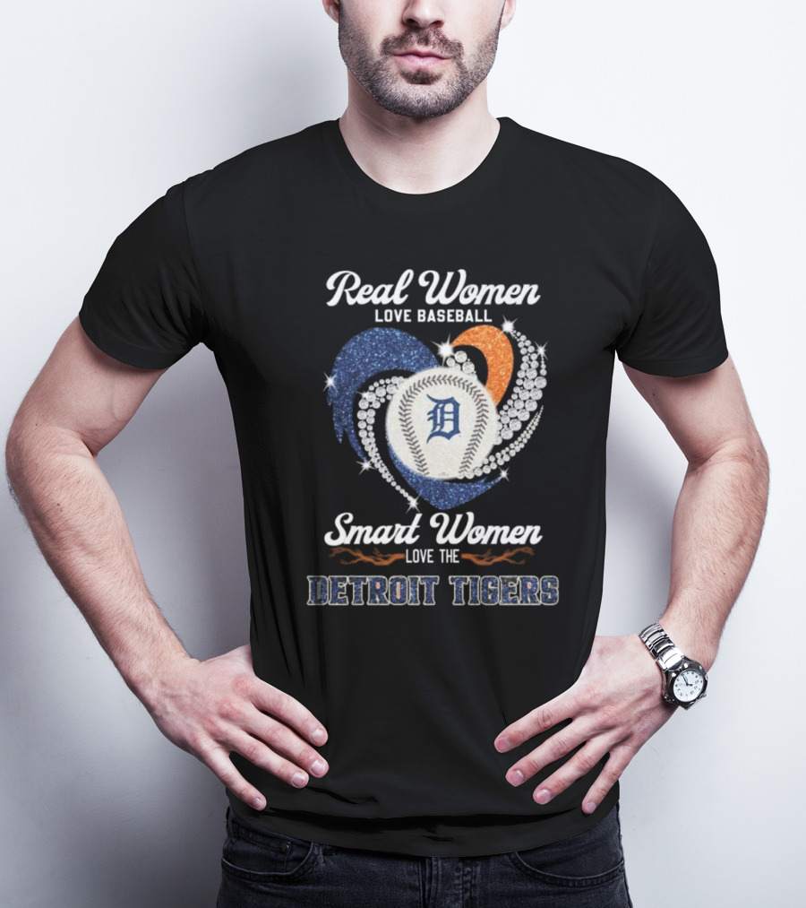 Real Women Love Baseball Smart Women Love The Detroit Tigers Diamond Heart T-Shirt