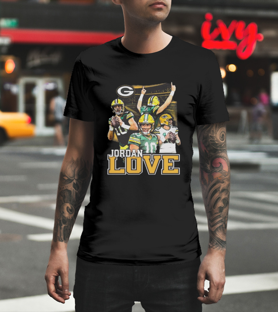 Jordan Love Green Bay Packers Player NFL Iconic Moments T-Shirt