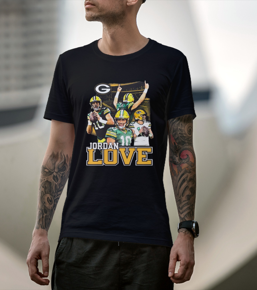 Jordan Love Green Bay Packers Player NFL Iconic Moments T-Shirt