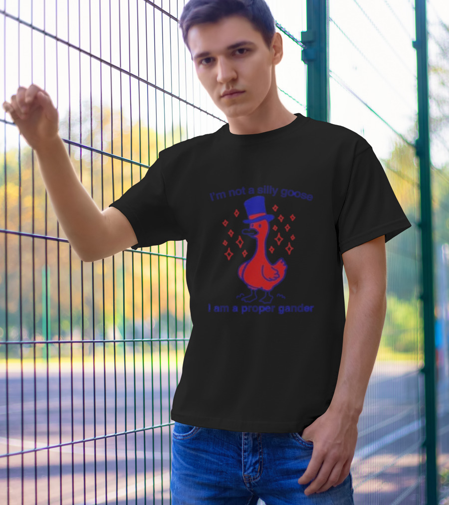 I’m Not A Silly Goose I Am A Proper Gander Top Hat Red Goose With Diamonds T-Shirt