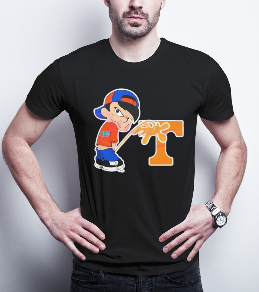 Funny Boy Florida Gators Peeing On Tennessee Volunteers T-Shirt