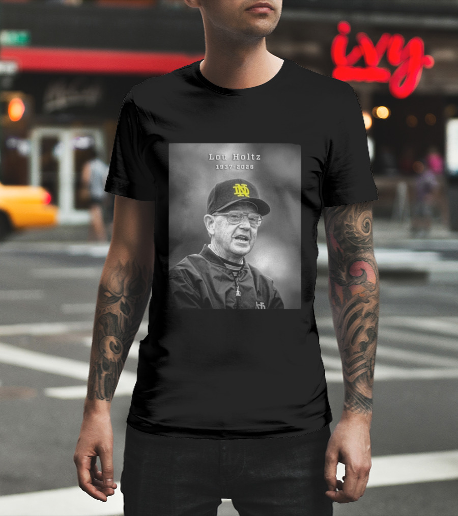 Lou Holtz Notre Dame Coach 1937 2026 Iconic Legacy T-Shirt