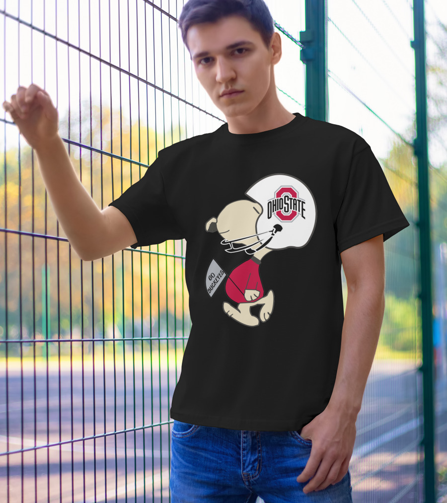 Snoopy Ohio State Buckeyes Go Buckeyes Football Helmet T-Shirt