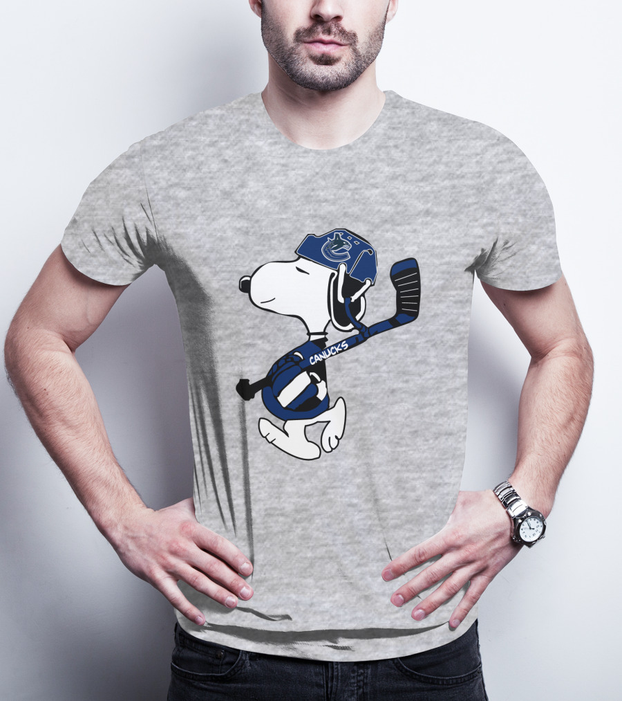 Vancouver Canucks Snoopy Hockey Player T-Shirt