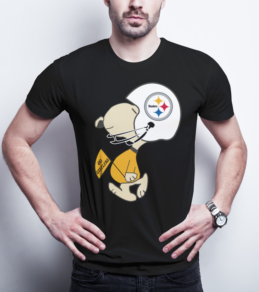 Snoopy Go Steelers Pittsburgh Steelers Football Helmet T-Shirt