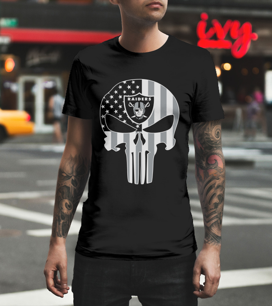 Raiders Skull With Flag T-Shirt