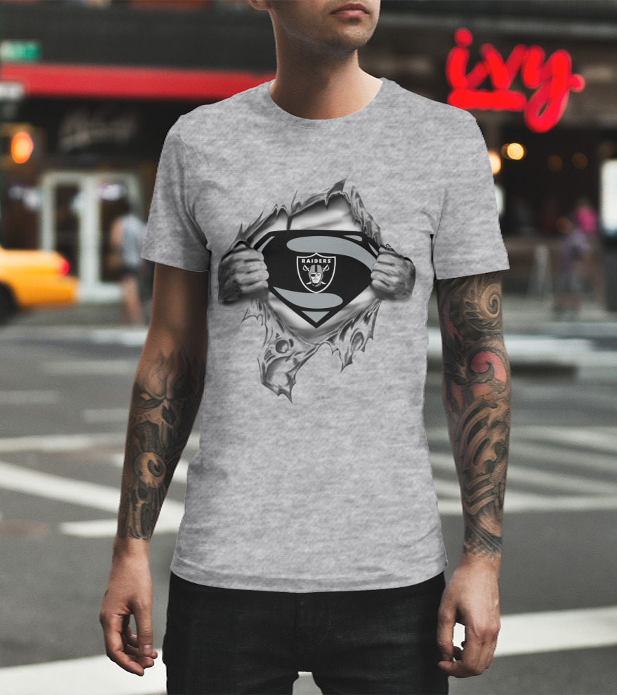 Las Vegas Raiders Superman Logo Burst T-Shirt