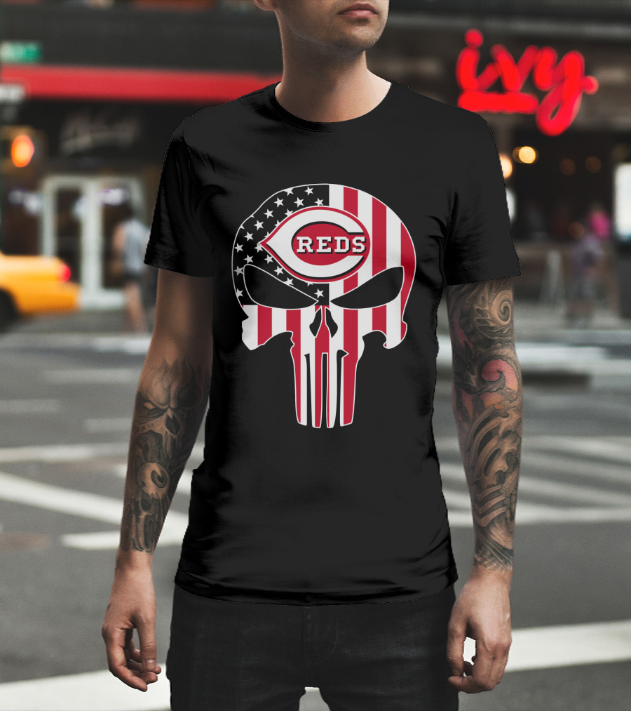 Cincinnati Reds American Flag Skull T-Shirt
