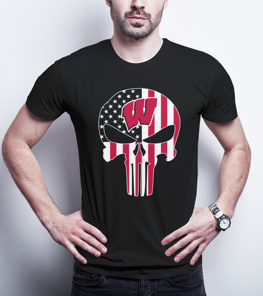 Wisconsin Badgers W Punisher Skull American Flag T-Shirt