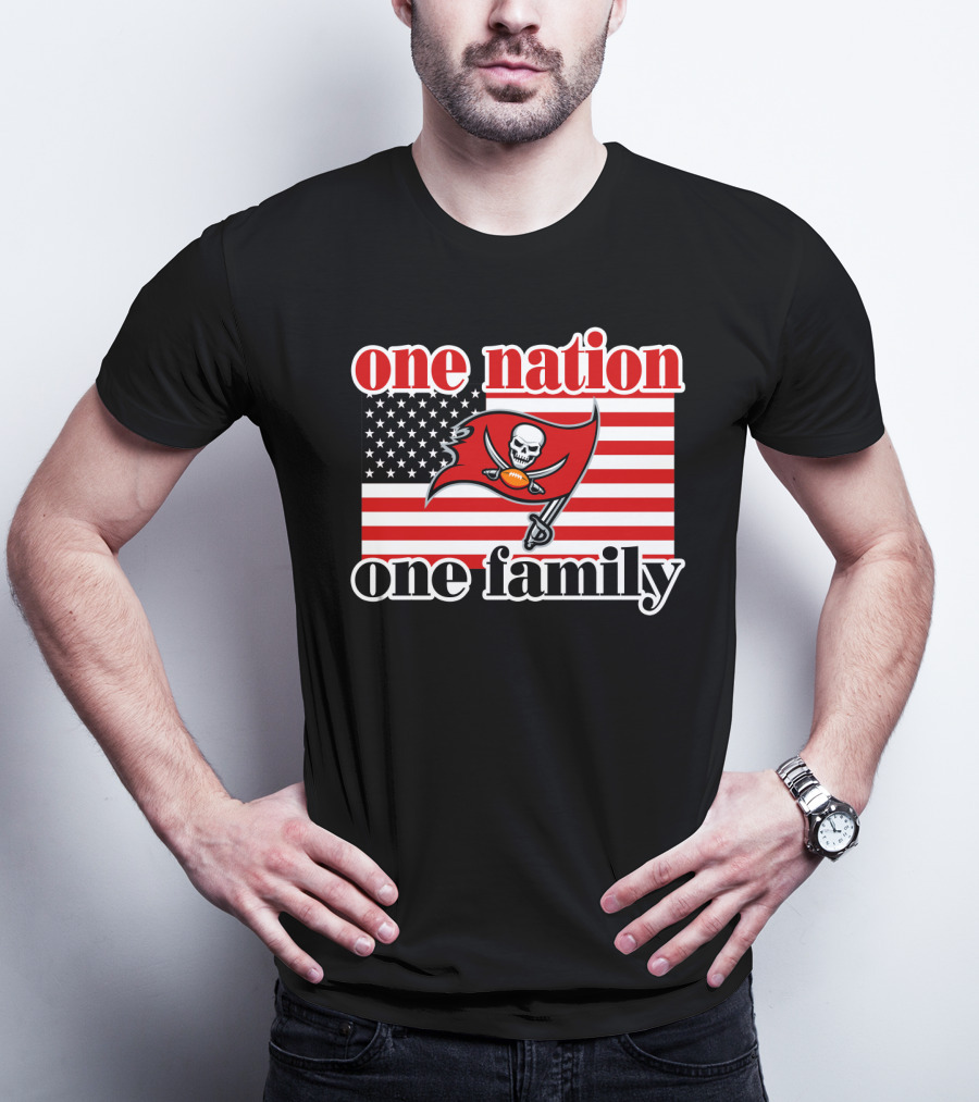 One Nation One Family Tampa Bay Buccaneers American Flag T-Shirt