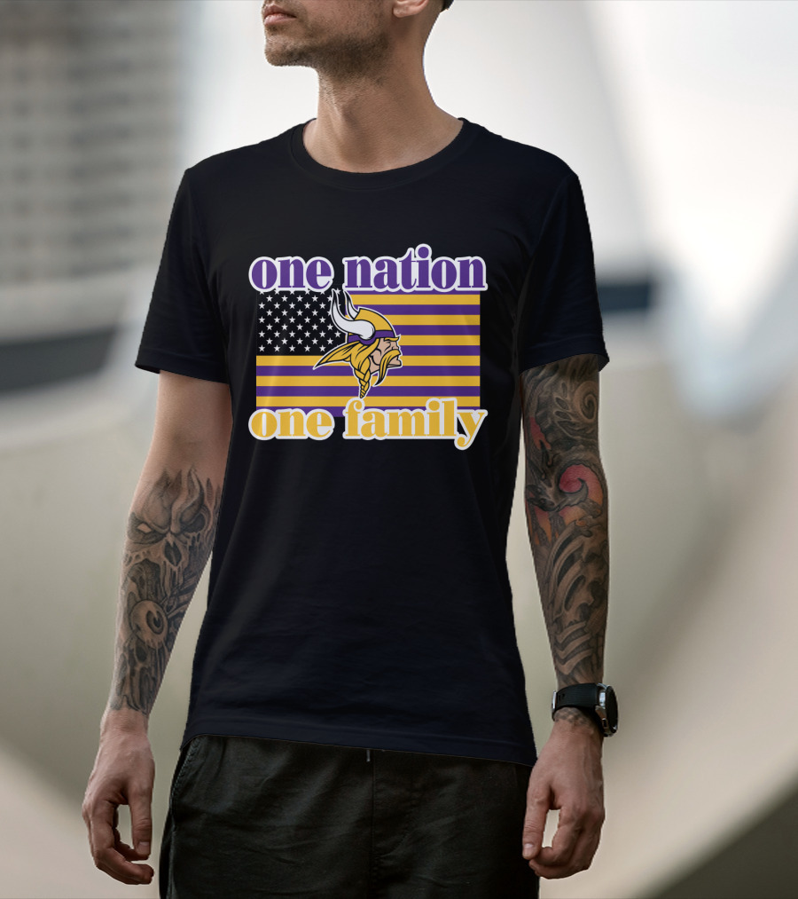 One Nation One Family Minnesota Vikings American Flag T-Shirt