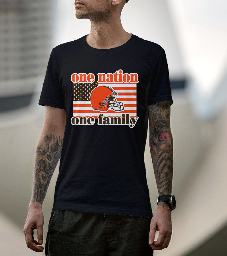 One Nation One Family Cleveland Browns Helmet Flag T-Shirt
